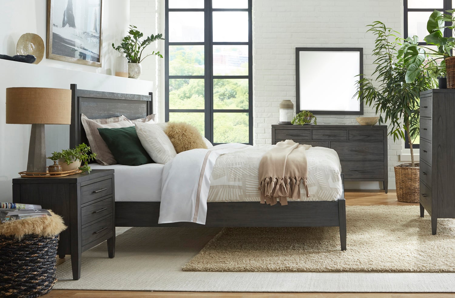 Beds in Hawaii, Oahu, Hilo, Kona, Maui | HomeWorld Furniture | Result ...
