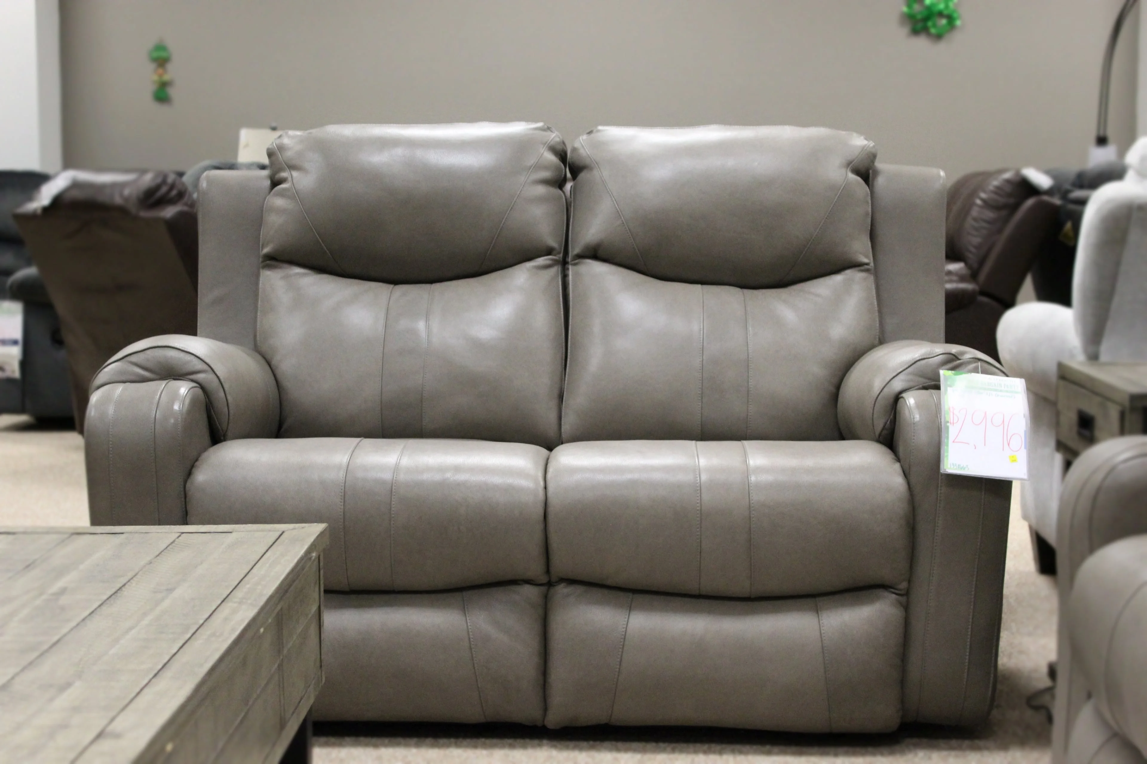 Southern Motion Marvel 1409266 Double Reclining Loveseat with Power ...