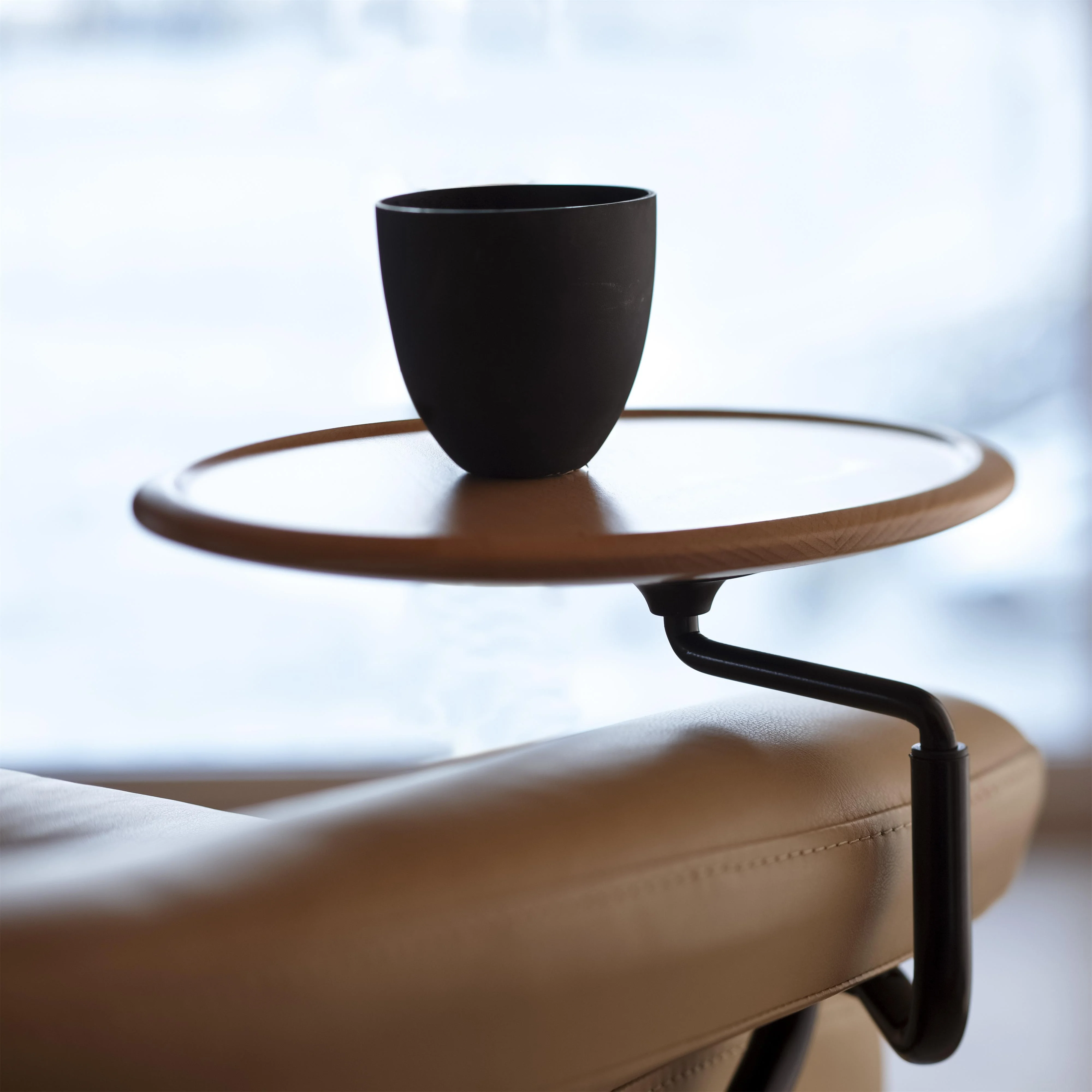 Stressless by Ekornes Tables Swing Round Table | Sprintz Furniture ...