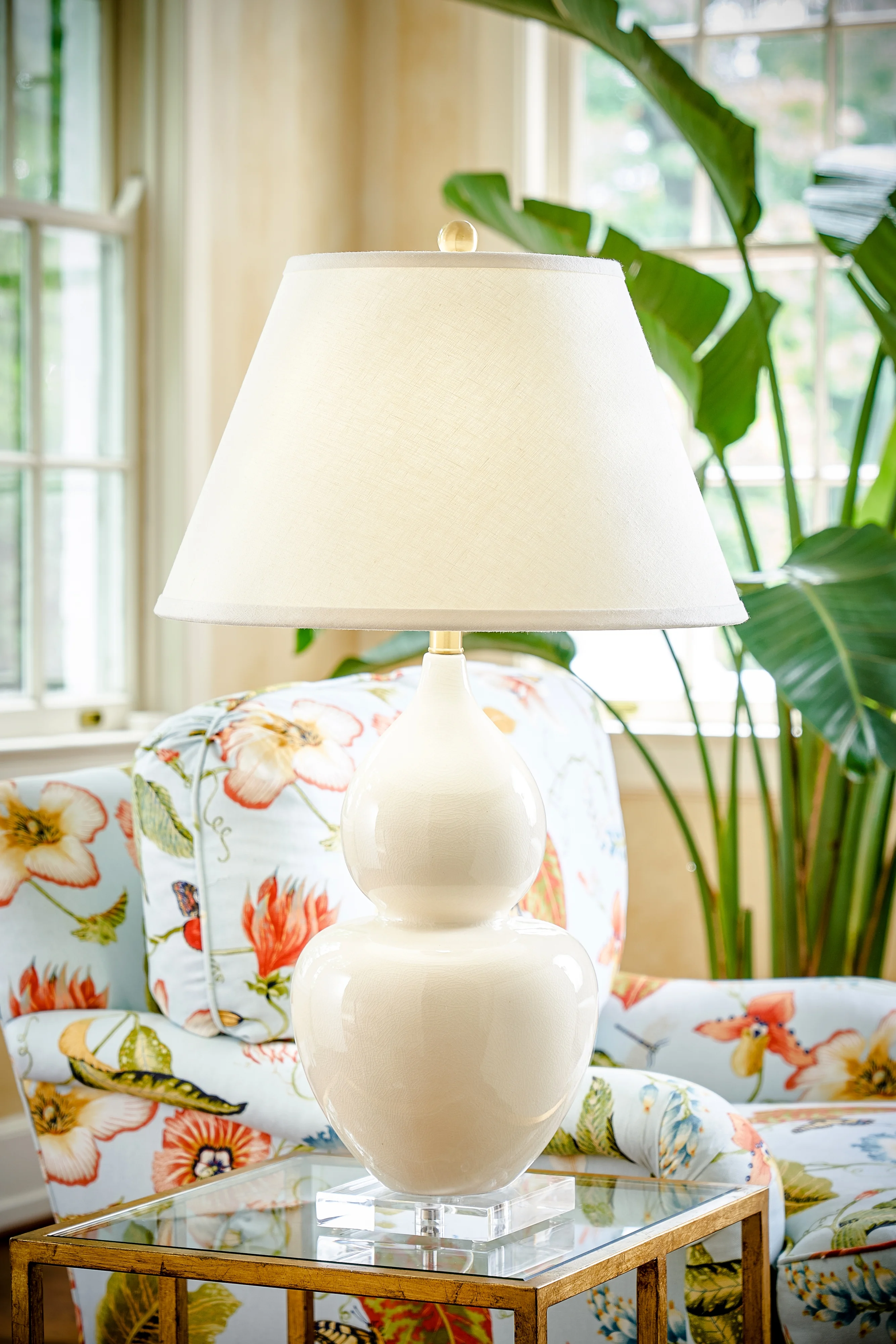 Chelsea House Chelsea House Misc 68772 Fulton Vase Lamp - Cream ...