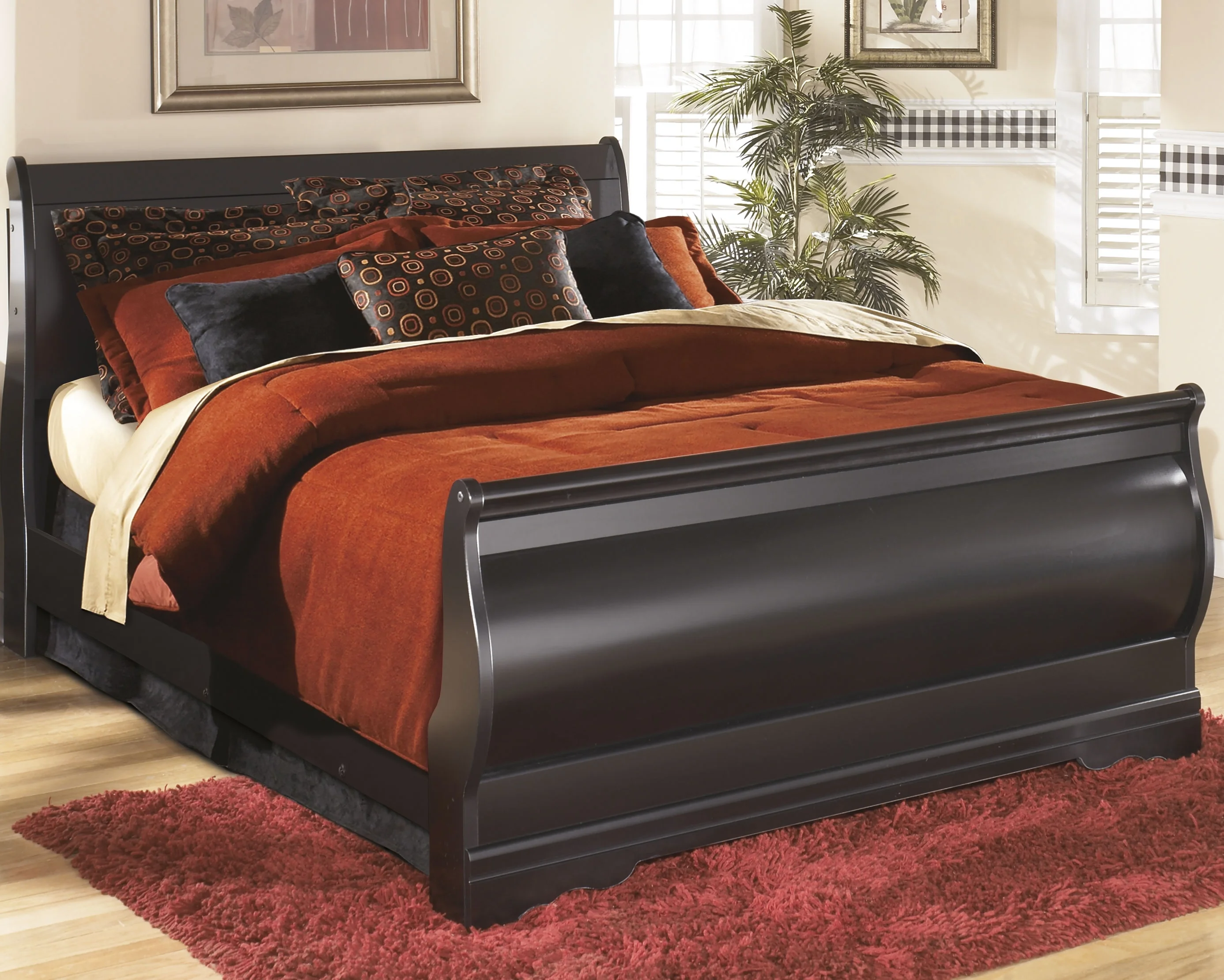 Signature Design by Ashley Huey Vineyard B128B40 Queen Sleigh Bed And ...