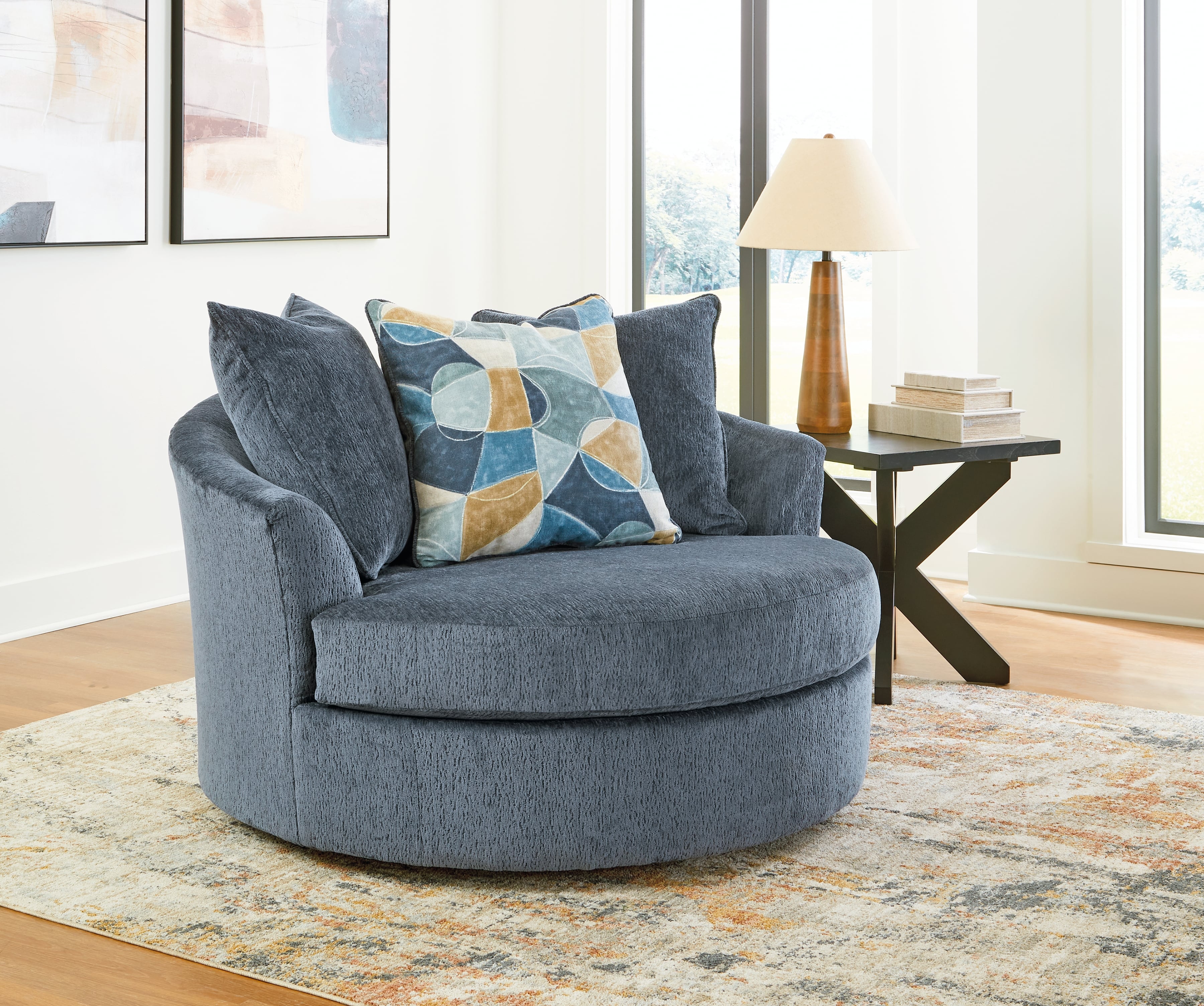 Benchcraft Maxon Place 3300321 Oversized Swivel Accent Chair | Dunk ...