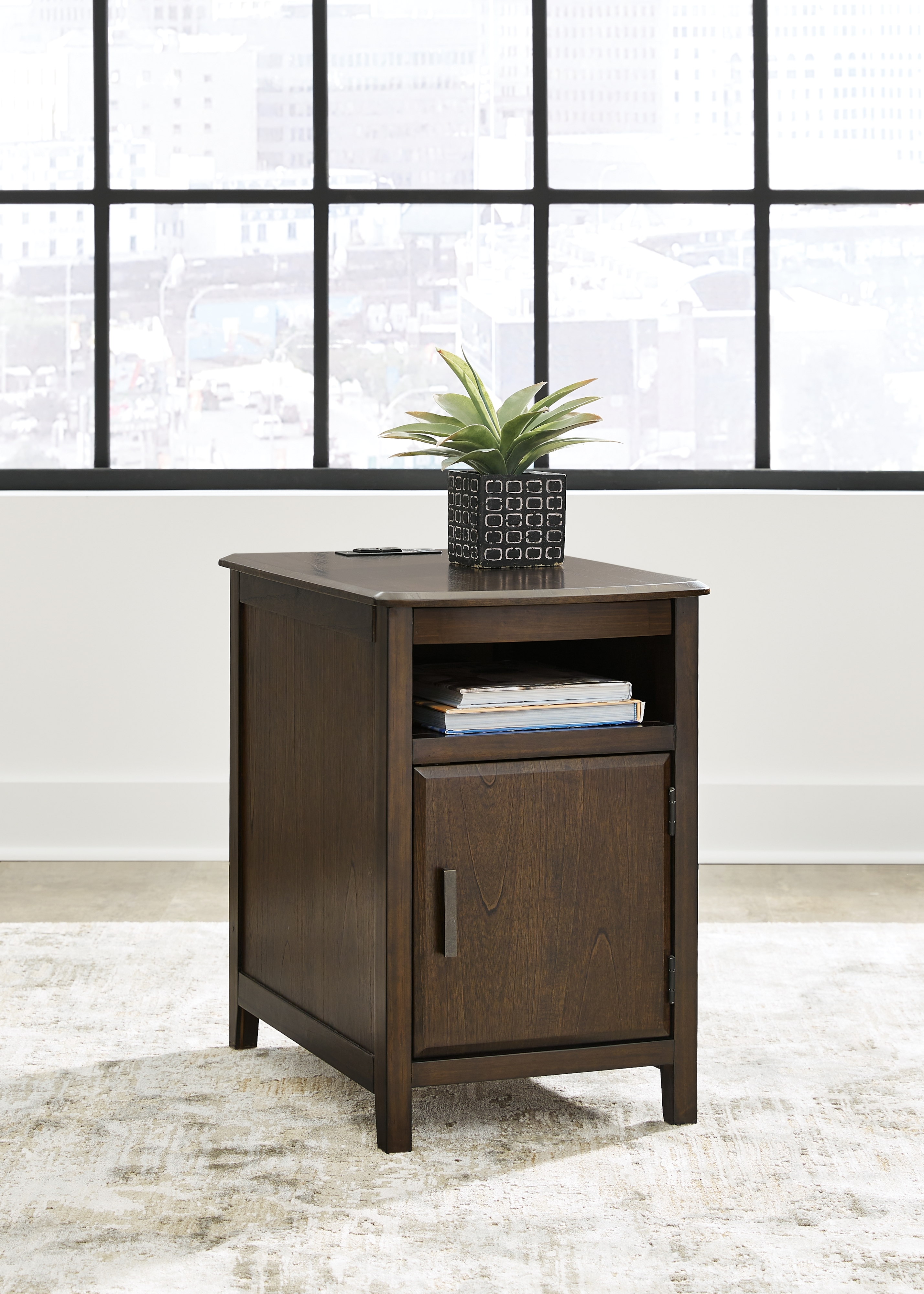 End Tables in Hawaii, Oahu, Hilo, Kona, Maui | HomeWorld Furniture ...