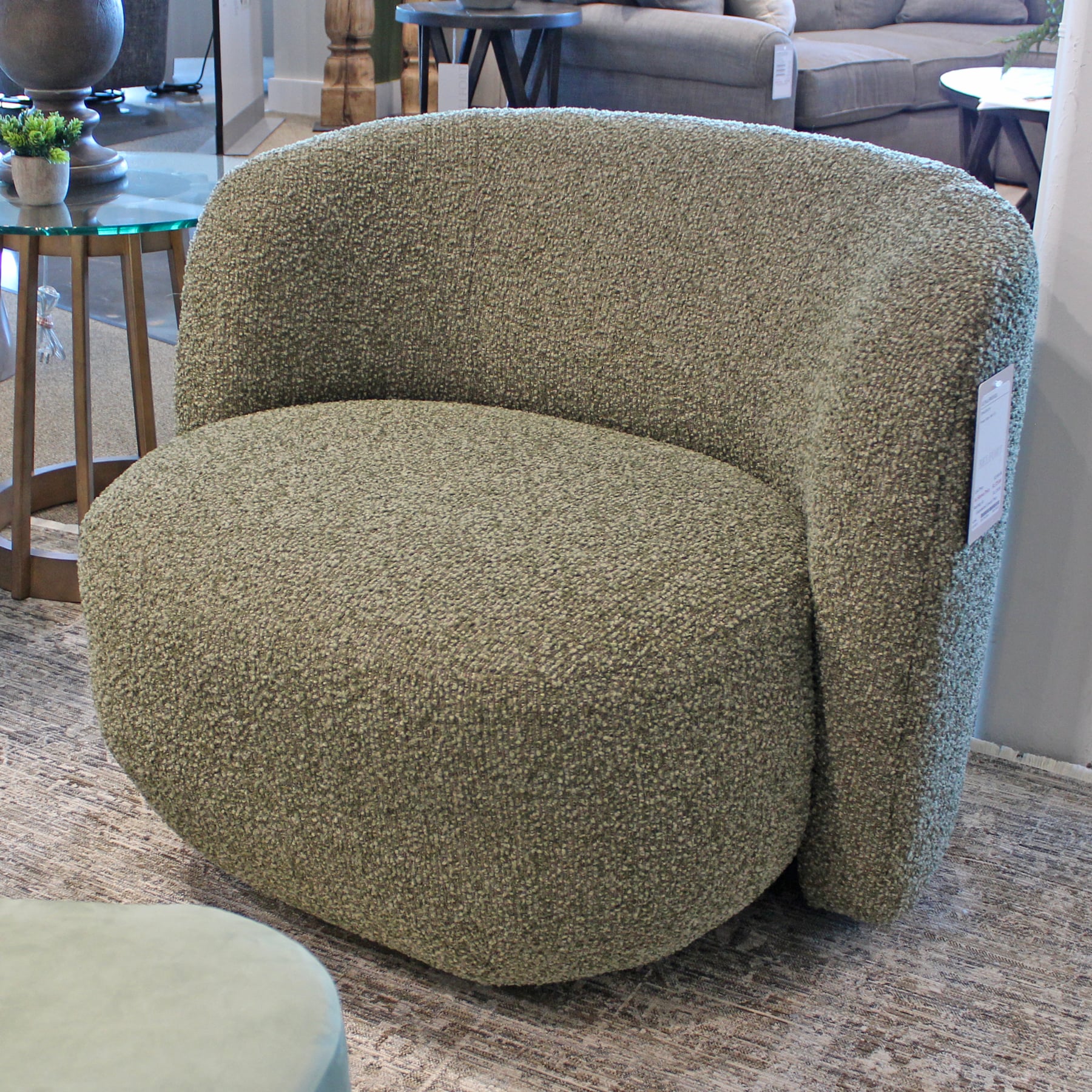 Swivel Chairs Luna Swivel Chair