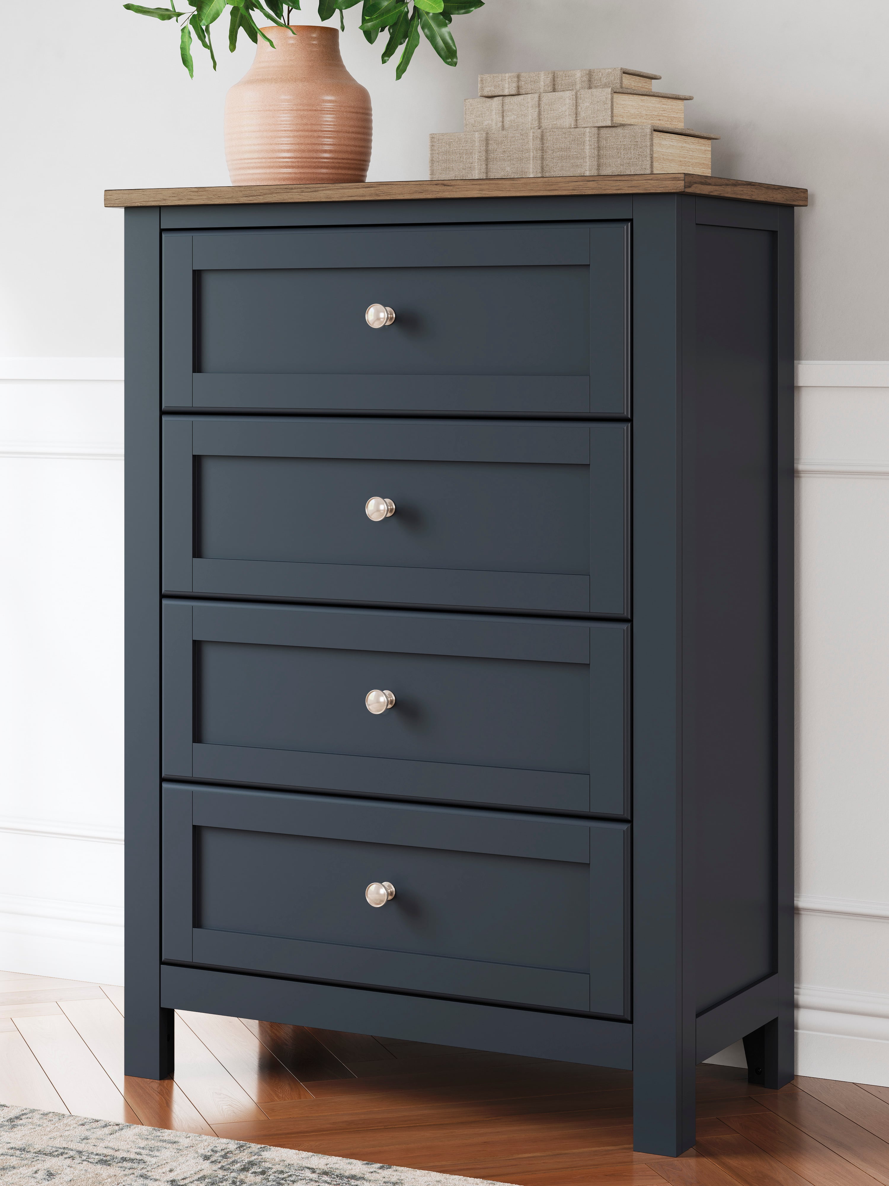 Signature Design by Ashley Landocken 12361024 4-Drawer Chest | Pilgrim ...