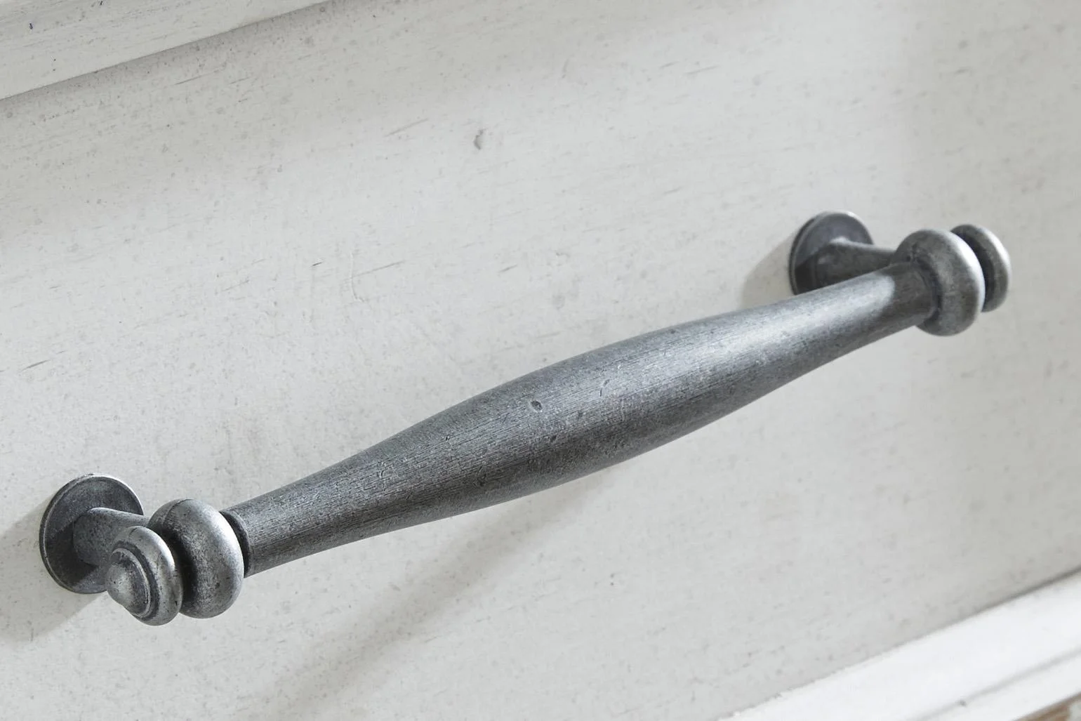 Kanwyn (b777) - Furniture and More