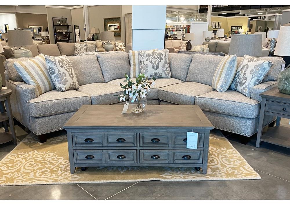 Craftmaster C9 Custom PKG784519 Sectional | Belfort Furniture ...