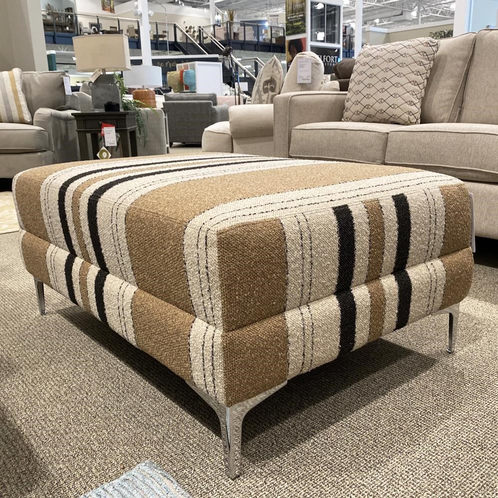 Craftmaster M9 Custom - Design Options Cocktail Ottoman | Belfort ...