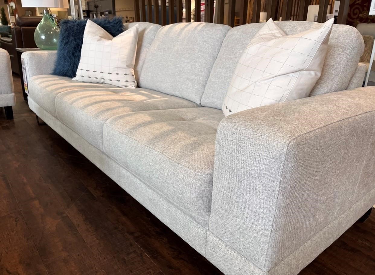 Clearance in Toronto, Hamilton, Stoney Creek, Ontario | Stoney Creek ...