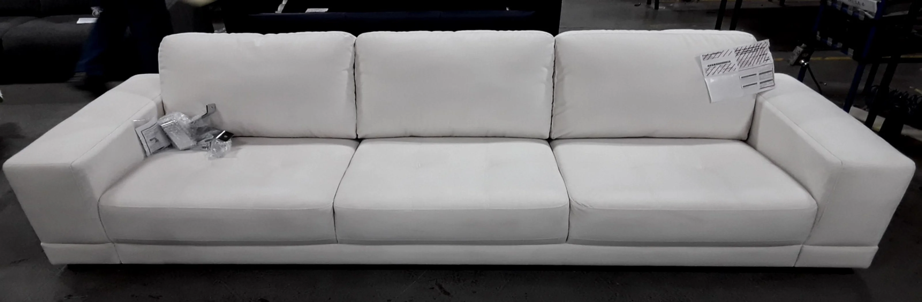 Palliser Seattle 77625-01 Prestige Vanilla Contemporary Track Arm Sofa ...