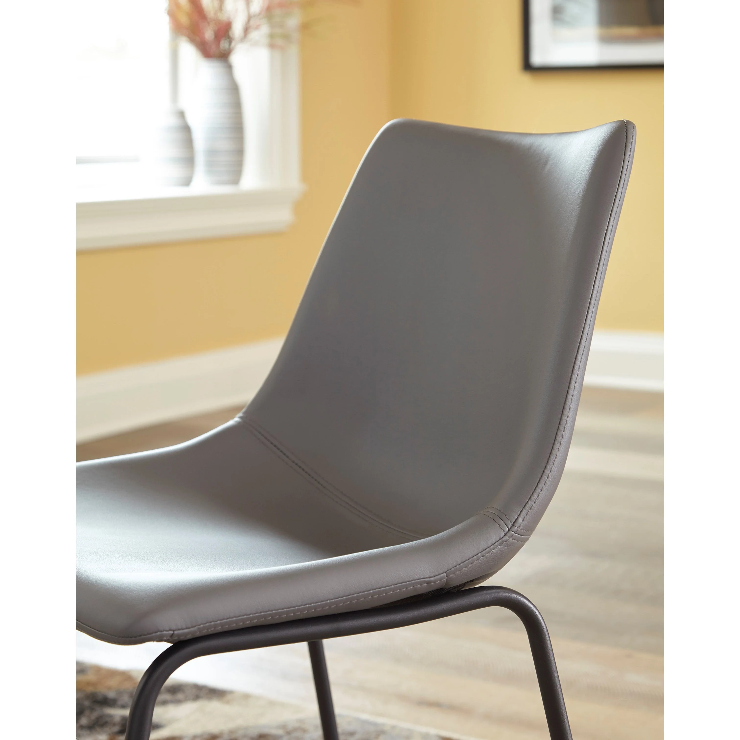 Signature Design by Ashley Centiar D372-08 Dining Chair | Schewels Home ...