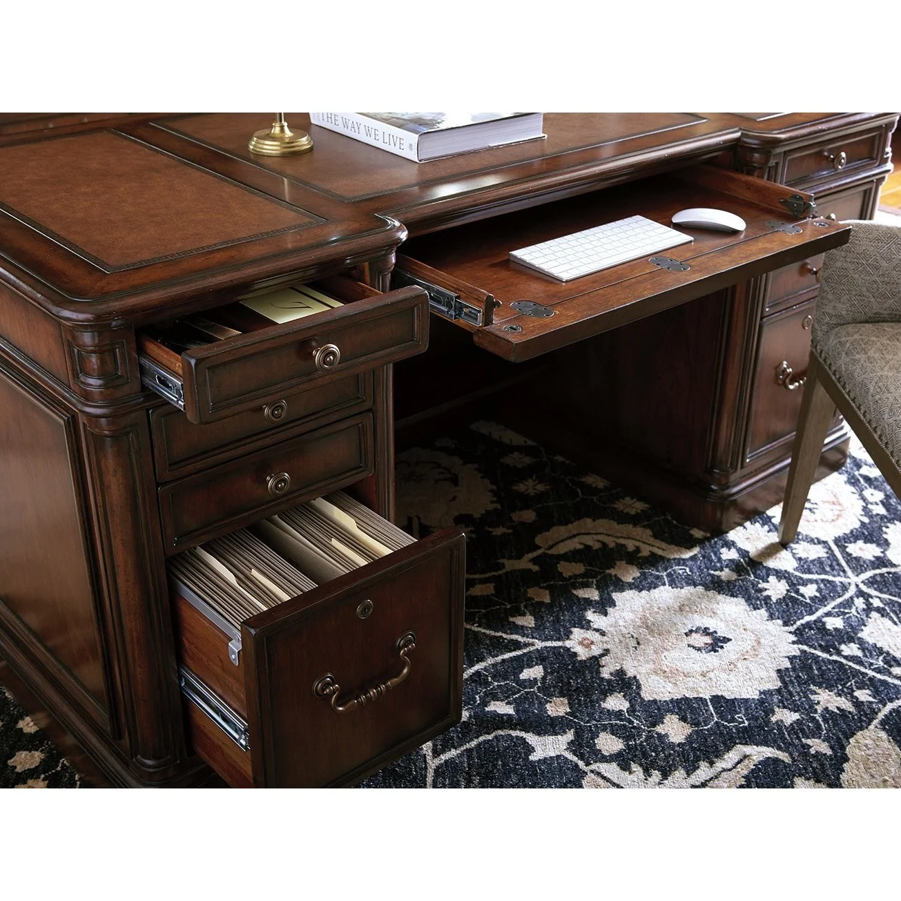 Sligh Richmond Hill 305-400 Morgan Executive Desk with Faux Leather ...