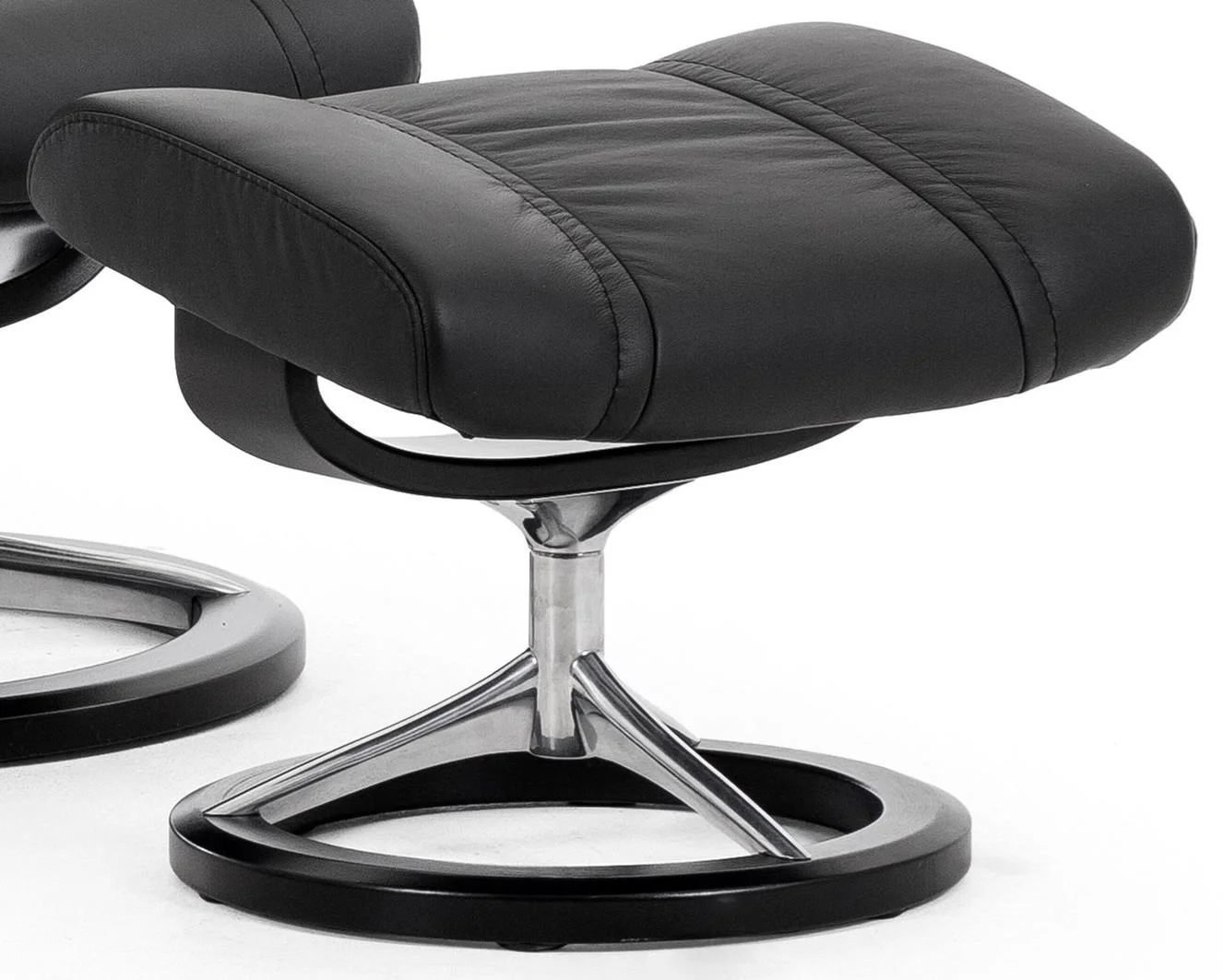 Stressless by Ekornes Wing 1161313 094 19 05 40 Signature Base Ottoman ...