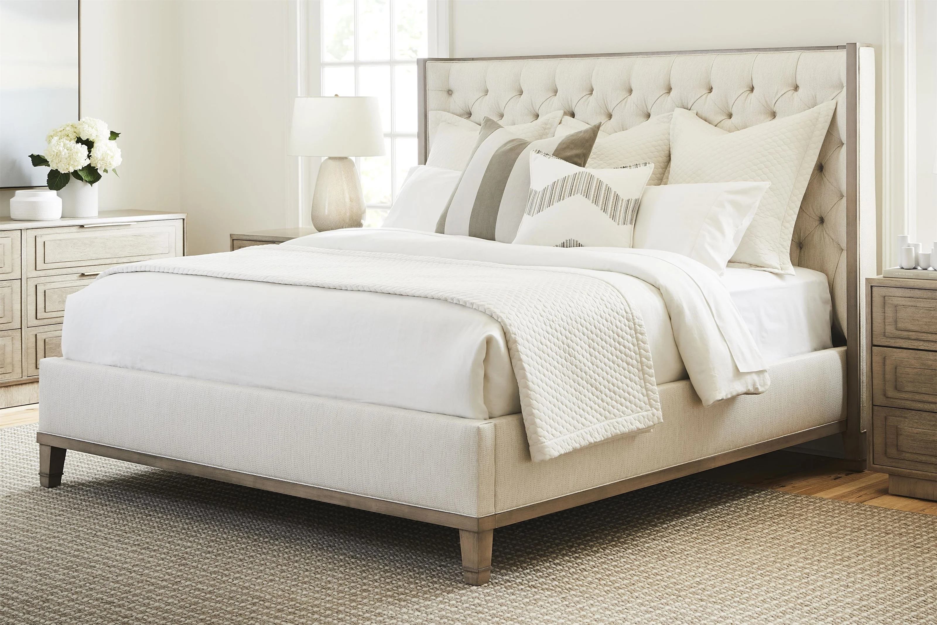 Vanguard Furniture Michael Weiss TW590Q-HF Bowers Queen Tufted Bed ...